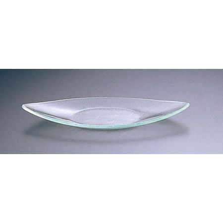 【商品説明】幅×奥行×高さ(mm)、重量(kg) 307×120×33、0.4 Grande Vetroグランデ ヴェートロシリーズ(ガラス製)さり気なくテーブルを彩るシンプルでモダンなデザイン。透明感のある器ですから、より一層料理を素敵に...