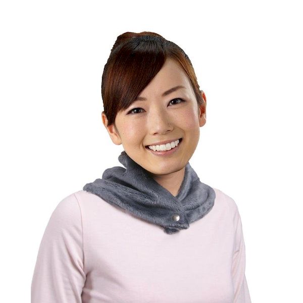 こちらの商品は、ご注文後納期確定まで約8日かかります。【商品説明】●サイズ容量：サイズ（約）25×22.5×1cm対応首周り：38〜50cm●原材料：マイクロファイバー（ポリエステル）製造国：中国製個装サイズ(cm)・重量(g)：縦25奥行...
