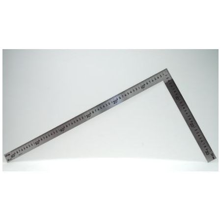 【商品説明】●メーカー：シンワ測定●符号(品番)：SS-F60CM●仕様1：■精度●直角度：100mmにつき、0.1mm以下●長さの許容差：±0.5mm●仕様2：■表目盛●長枝：外目盛60cm●短枝：外目盛30cm●仕様3：■裏目盛●長枝：...
