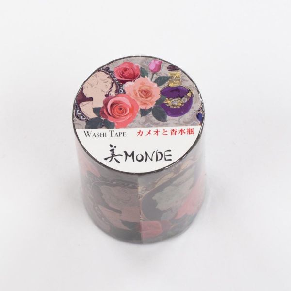 【商品説明】●和紙マスキングテープ●美MONDE　西洋アンティークシリーズ●クリスマス柄と花がデザインされ、金箔グラデーションで華やかに仕上げました。●サイズ縦_本体（mm）：50●サイズ横_本体（mm）：50●サイズ高さ_本体（mm）：20