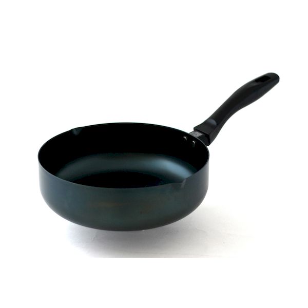 【商品説明】●使いやすい鉄製調理器具。●暮らしを豊かにする金属。●暮らしに快適さをもたらす道具の素材は様々で、その中でも金属製品はあらゆるシーンで重要な役割を果たしています。●藤田金属はキッチンウェアを中心に「軽い」「優しい」そして「便利な...