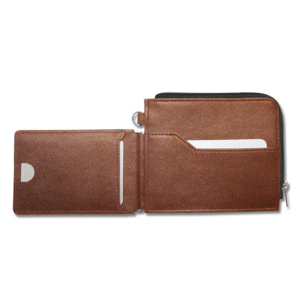 【商品説明】●W115xH95xD12mm（折り畳み時）●8ポケット、2枚のICカードを使い分け出来る。●表紙生地は、合成皮革ですが、塩ビ材が多く含む生地の為、経時変化による表面が割れてボロボロ剥がれる症状（加水分解）が起き難い生地を使用。...