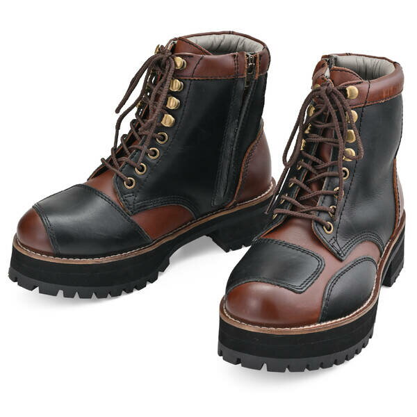 【商品説明】MaxFritzの佐藤氏が監修。4ホール、4フックのレースアップショートブーツ。厚底33mmで足つきを改善。部分ごとにソールの厚さを変えることで、シフト操作性が高く運転しやすくなっています。2mm以上の厚みのあるフルグレインレザ...