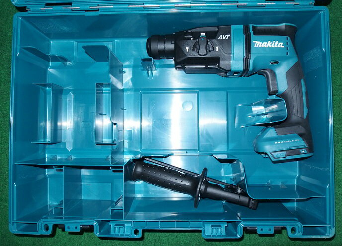 マキタ製の18V-18mm・AVP・無線連動対応・SDSハンマドリルのHR182DZK（本体+ケ−ス・青）です。 特徴 ●3モ−ド切替 　回転+打撃/回転/打撃 ●ブラシレスモ−タ− ・作業スピ−ド：約70％アップ ・作業量（目安）：約30...