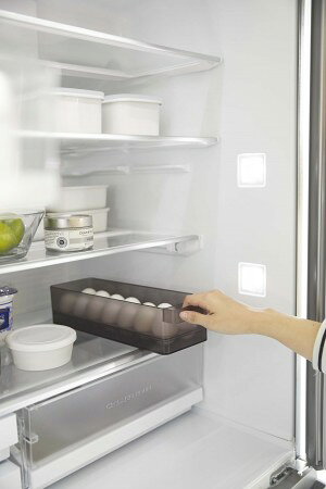※お取り寄せ商品です。在庫のある場合は、1〜5営業日で発送いたします。在庫が流動的ですので、急な品切れにはご了承くださいませ。お急ぎの場合は予めお問い合わせいただけますと助かります。 商品名 冷蔵庫中卵ケース　タワー　ブラック　タワー　57...