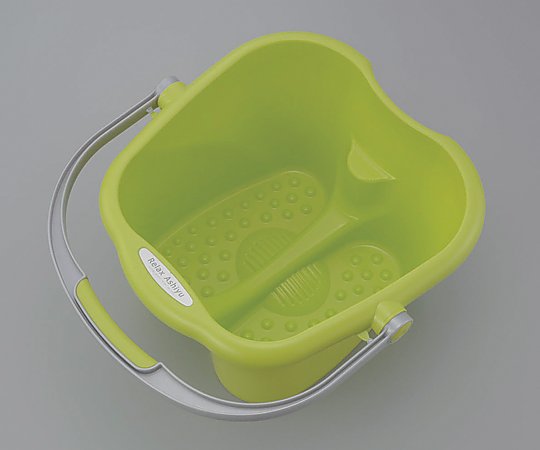 ※画像はイメージです※本商品は、メーカー取り寄せ商品となります※掲載商品は予告無く販売終了となっている場合があり、出荷確約をするものではありません■特徴●かかと側が傾斜していますのでゆったりと足浴できます。●ハンドルは握りやすく、タオル掛け...