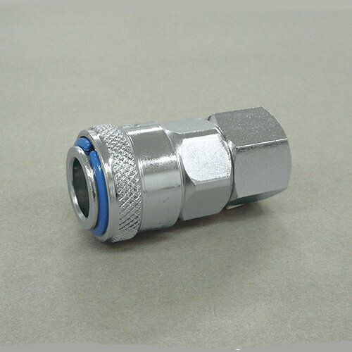 ※画像はイメージです。※本商品は、メーカー取り寄せ商品となります。※掲載商品は予告無く販売終了となっている場合があり、出荷確約をするものではありません。■特長●プラグをソケットに押し込むだけで簡単接続●ワンプッシュ式なので両手を使えない狭い...