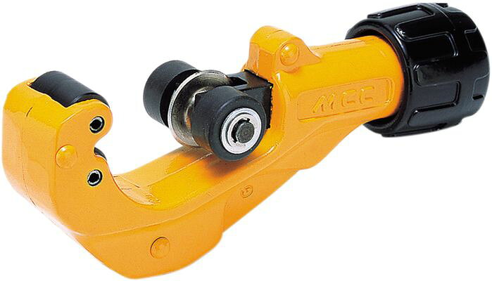 ※画像はイメージです。※本商品は、メーカー取り寄せ商品となります。※掲載商品は予告無く販売終了となっている場合があり、出荷確約をするものではありません。■特長・管の変形を最小限に抑え、直角切断が可能です。・カッタホイールの両サイドにもローラ...