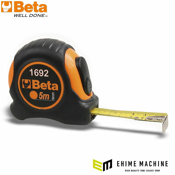 Beta社の3mワークメジャーです。 レバー操作でストッパーを利かす事ができ、裏はベルトクリップ付きです。　 【仕様】 本体サイズ(mm)：80×75×35 測定範囲(m)：~3 メジャー部分幅(mm)：16 質量(g)：110 メーカー名...