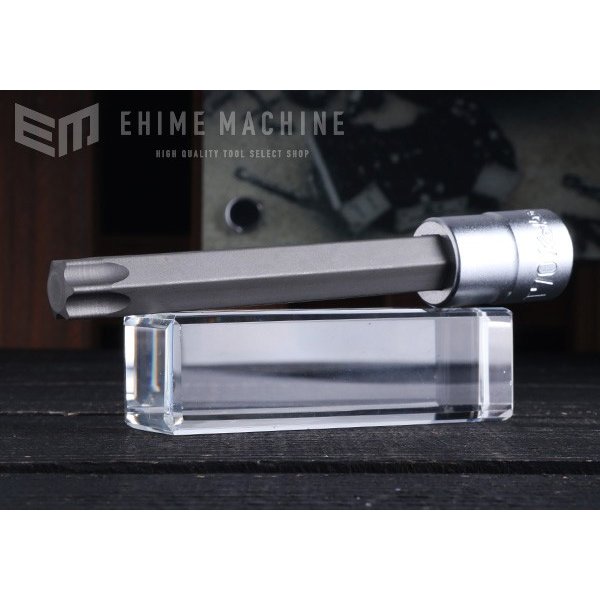 コーケンの12.7sq.トルクスビットソケット単品です。 ■型式：4025-140-T70 ■メーカー：Ko-ken（コーケン/山下工業研究所） ■差込角：12.7sq.(1/2) ■全長：140mm ■重量：245g 人気のカテゴリ 新商...