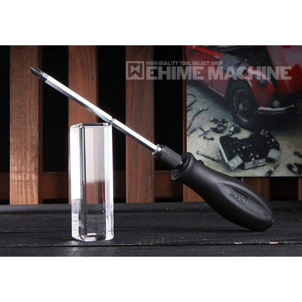 カーナビ、カーオーディオ脱着工具として最適な、伸縮式ドライバー！ 軸長が100mm、160mmに伸縮するので、1本で2役のドライバーになります！ マグネットによりボルトをしっかりキャッチ！自動車内装脱着時など、ボルトが脱落しては 困る箇所で...