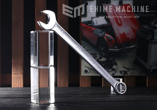 KTCコンビネーションレンチの単品販売です。 自動車整備作業、バイクメンテナンス、一般産業等あらゆる分野 で活躍します。 ■型式：MS2-28 ■メーカー：KTC(京都機械工具株式会社） ■全長：401mm ■重量：561g 人気のカテゴリ...