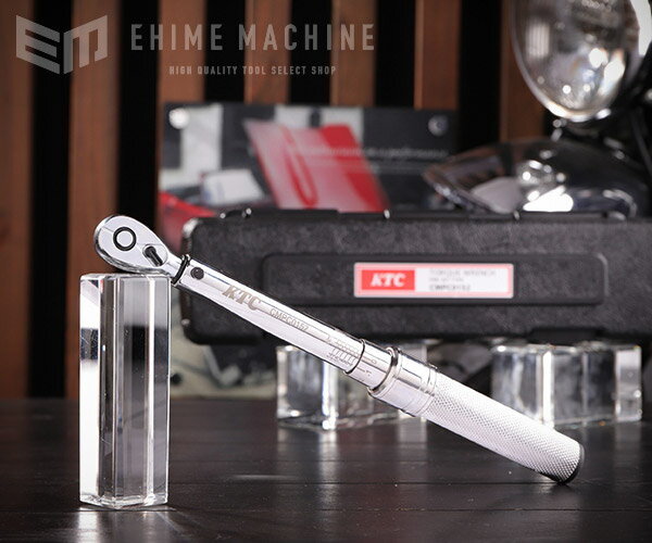 グリップ部が滑りにくいローレット加工へ仕様変更になりました！ 測定しようとするトルク値をあらかじめ設定できるので、連続して 作業を行う場合や目盛りの読み取りが困難な場所で使用する時に 効果を発揮します。 独自のプレセット機構で、測定トルク値...