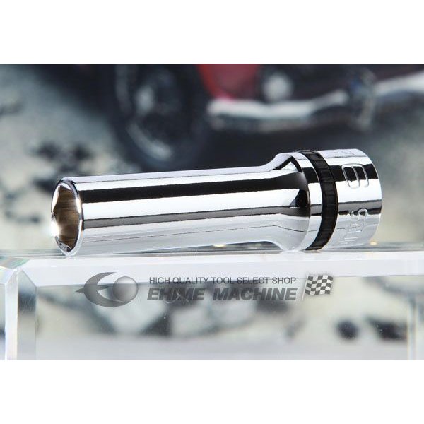 KTCのものづくりの粋を集めた最高傑作！ 数千人のプロフェッショナルの意見からたどり着いた工具の理想形。 高強度・高強靭性・高耐久性を携えた理想の素材開発、人間工学・力学など様々な観点から徹底的に追求した先進の設計思想、理想を具現化するため...