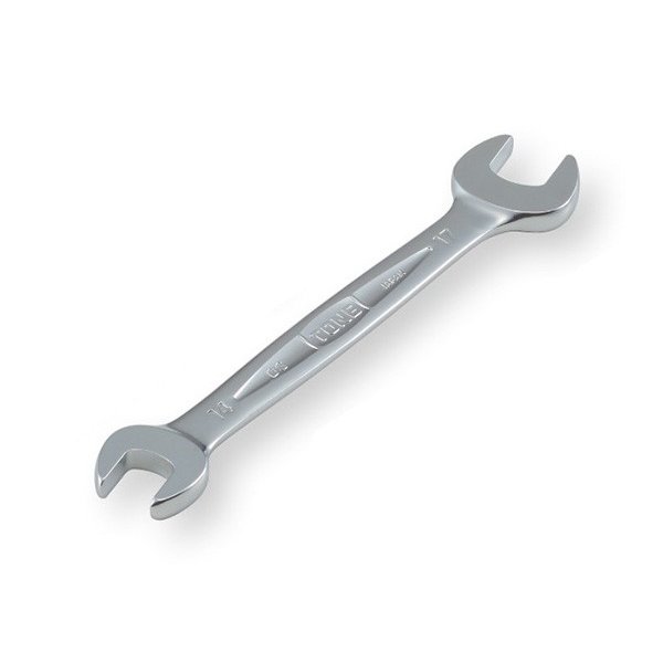 美しい梨地仕上げで手に馴染む柔らかい曲線デザインです。 丸形とやり形の特長を合わせ持った独自のヘッド形状です。 グッドデザイン賞受賞品です。 【仕様】 二面幅寸法(mm)：6×7 全長(mm)：104 質量：14g 材質／仕上：構造用鋼 表...