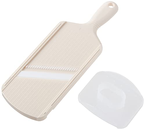 せん切りスライサー・ホワイト 漂白除菌対応 CSN-182SWH・・Color:ホワイトStyle:せん切りスライサー・せん切りが簡単に幅約2.5mmの櫛刃と鋭い切れ味のセラミック刃で、野菜のせん切りが手早くできる(大根・人参・きゅうり・ゴ...