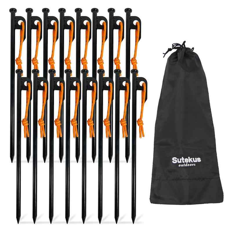 Sutekus タープ テントペグ ステーク 30cm キャンプ設営用具 収納袋付き【素材】丸鋼　優れた強度と耐久性を持つ　サイズ:長さ30cm×直径10mm(約)　重さ:(約)165g/本【作り】表面は黒電着塗装施工しております。水分や湿...