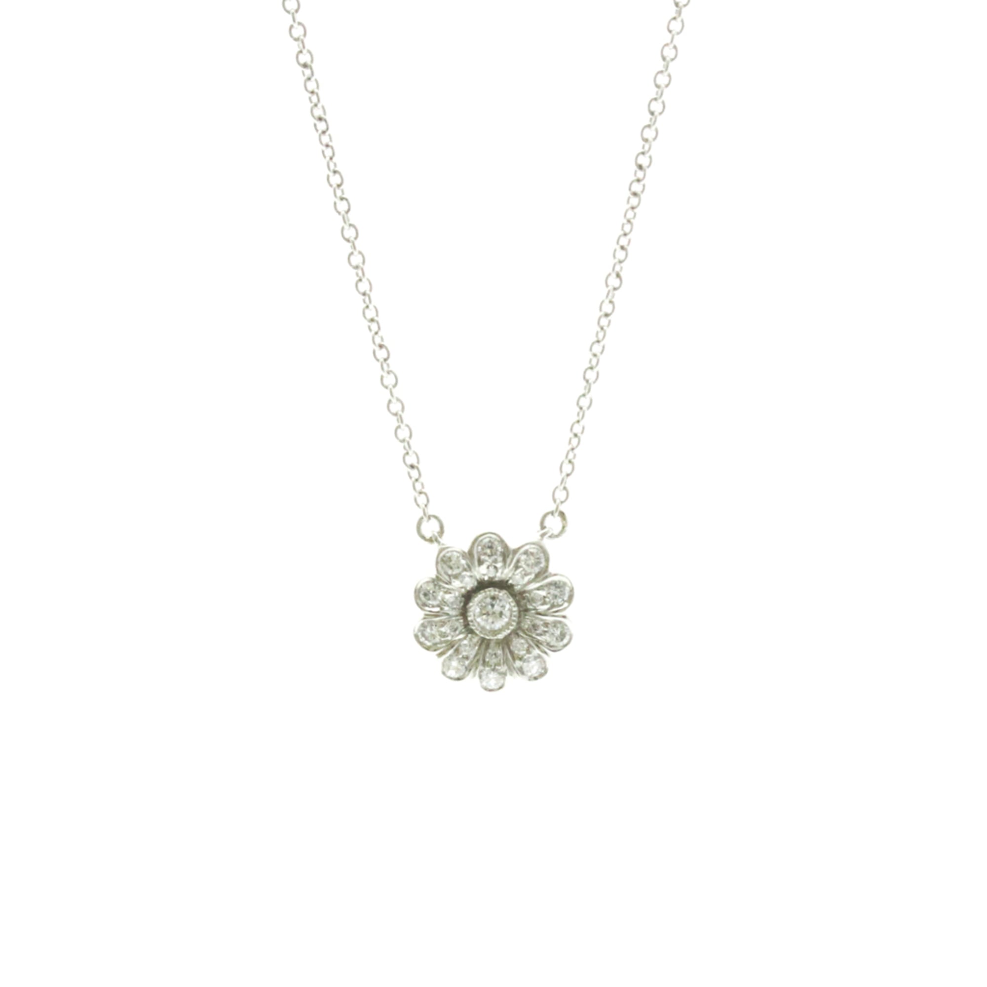 ティファニー(Tiffany) プラチナ ダイヤモンド メンズ,レディース ファッション ペンダントネックレス フラワー ダイヤモンド ネックレス 基本情報 [ブランド名]: ティファニー(Tiffany) [モデル]: フラワー ダイヤモ...