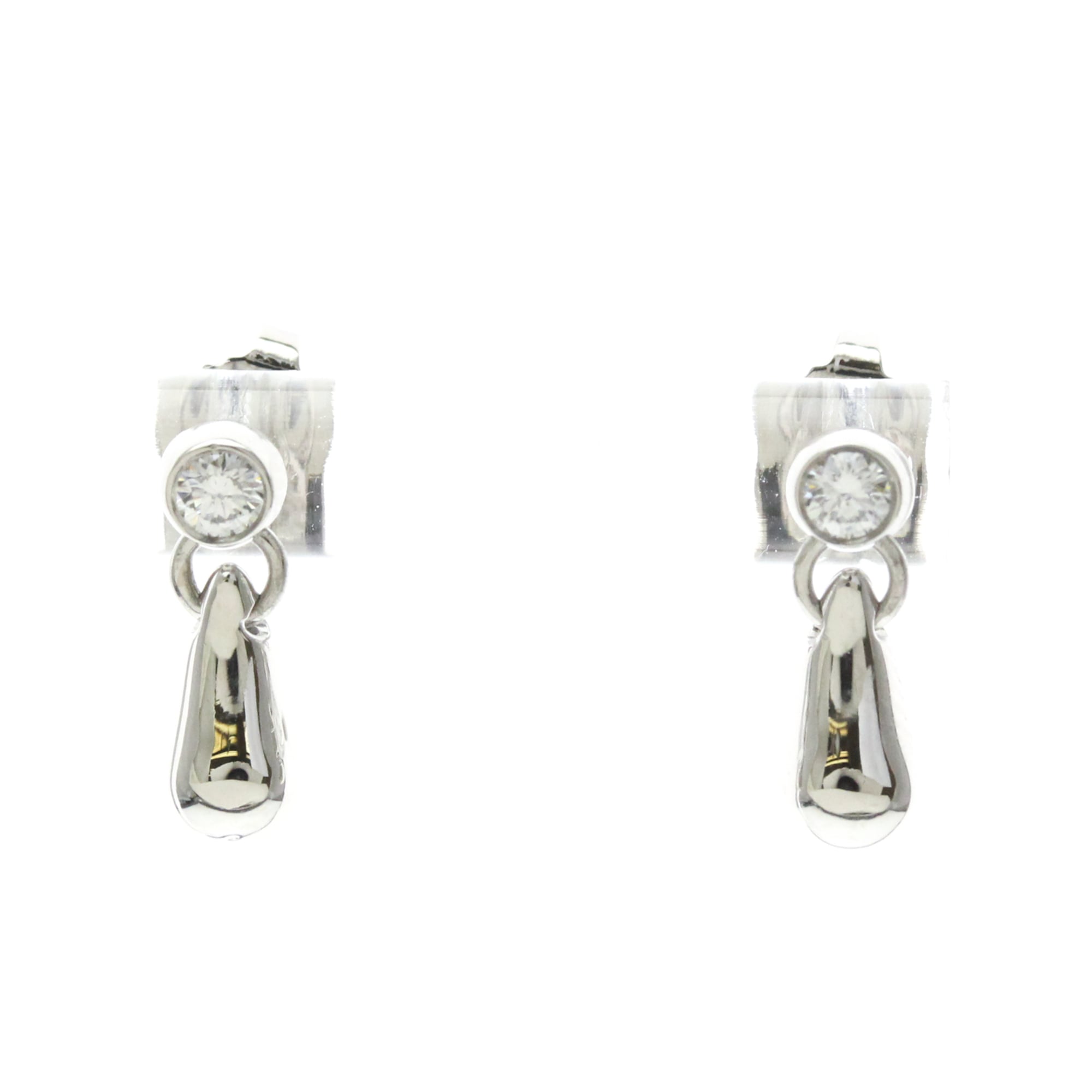 ティファニー(Tiffany) ティアドロップ 1P ダイヤモンド ピアス ダイヤモンド プラチナ ドロップピアス シルバー 基本情報 [ブランド名]: ティファニー(Tiffany) [モデル]: ティアドロップ 1P ダイヤモンド ピア...