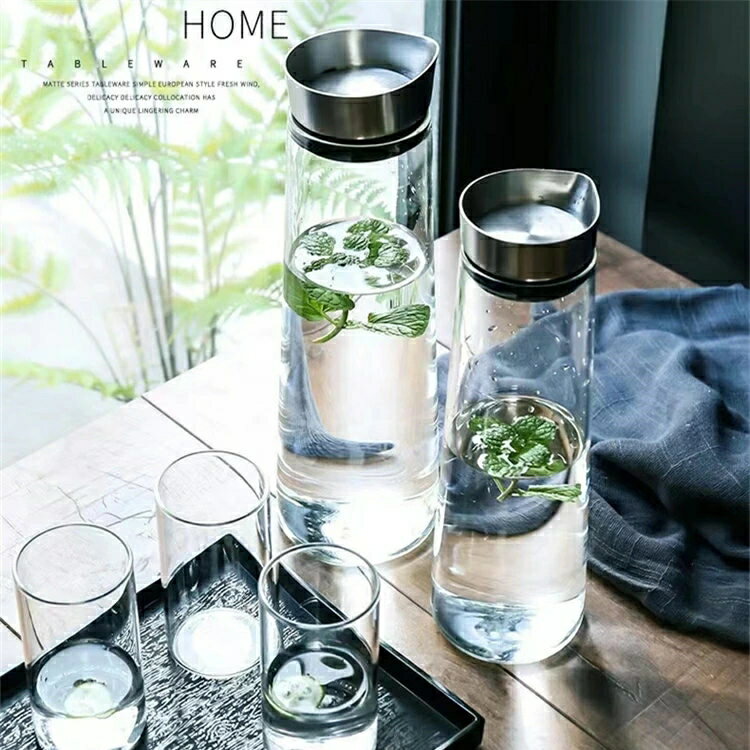 ガラスピッチャー 対応環境 電子レンジ、冷蔵庫 規格 サイズ：画像参照 容量：1000ml・1400ml 用途 麦茶、紅茶、花茶、ハーブティー、工芸茶、ジュース、コーヒーなどを入れます。 耐熱 -20℃～150℃ 温かい飲み物にも冷たい飲み...