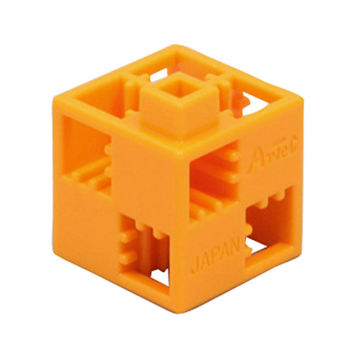 ArtecブロックArtecブロック商品サイズ(単位mm):ブロック 基本四角:W20×H20×D20mm セット内容:ブロック　基本四角×24pcs 重量(g):97g 材質:ブロック:ABS 包装サイズ:150x140x20mm