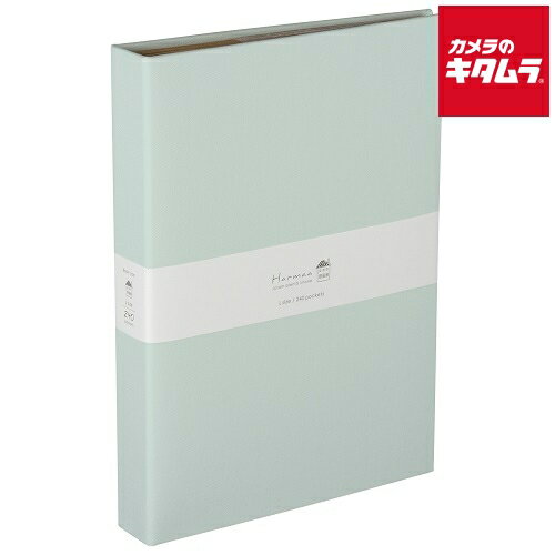 【202406_album】 【製品特徴】■たっぷり240枚の写真が収納できる無線綴タイプ【製品仕様】●本体サイズ：タテ290×ヨコ212×背巾40mm●表紙：布地表紙(綿)●無線綴製本●台紙：L判3段ポケットポイントシール台紙(クラフト)...