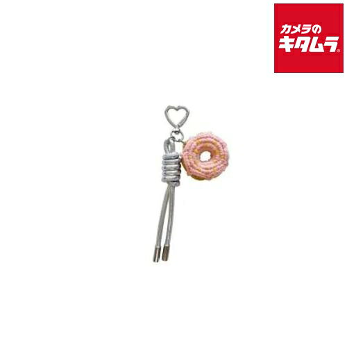 【製品特徴】■編み物チャームとシルバーストラップのセット■フックがハート型でかわいい■流行のシルバーカラーと毛糸の甘辛MIX■スマホケースはもちろん、バッグや鍵に付けてもかわいい【製品仕様】●パッケージサイズ：W70×H195mm ※商品の...