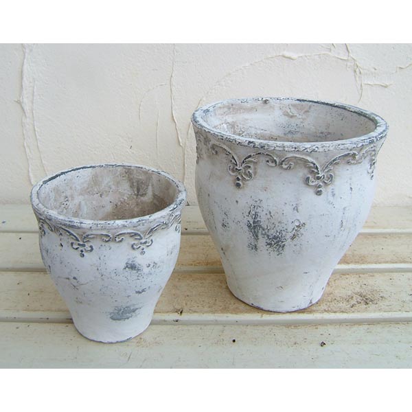鉢 直径18cm/高さ17.5cm と直径12.5cm/高さ13cm COVENTブランシェ・ジャーポットLS2点セットQP-65アンティークな雰囲気の陶器鉢。シャビーな鉢の味わいが魅力です。底穴がありますので、直接植物を植え込んでください...