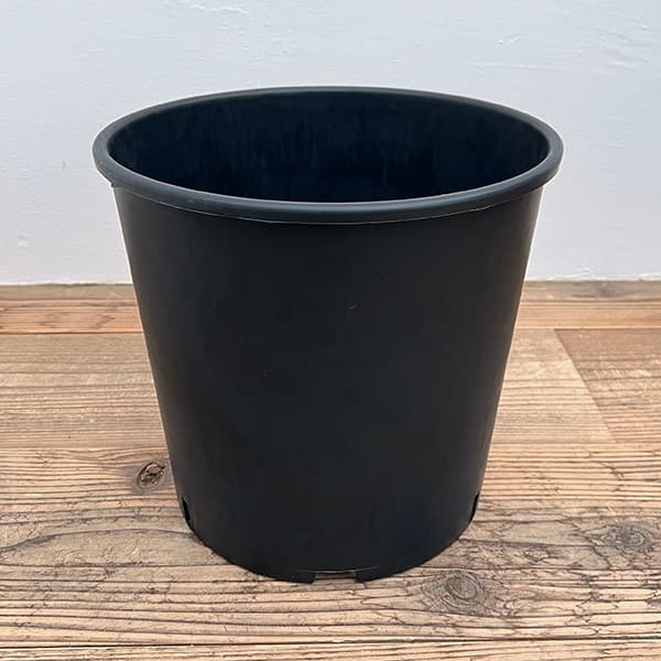 立体底穴構造で水はけ＆通気性アップ！プロ仕様の育苗ポットナーセリーポット　立体底穴タイプ 直径30cm×高さ28cm（RP30V）ナーセリーポット 立体底穴タイプは、果樹や花木、植木の苗木育成に適したイタリア製のポリエチレンポットです。最大...