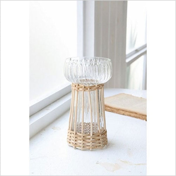 COVENT ナチュラルな風合いが魅力のラタンフラワーベースディップトップ・ガラスベース (AL-06)ラタンの持ち手と底部がアクセントのクリアガラスフラワーベース。スリムなフォルムが一輪の花やグリーンをすっきりと引き立てます。軽やかなデザ...