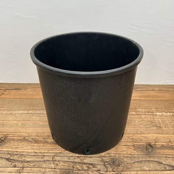 育苗・栽培に最適！耐久性抜群のイタリア製ポットナーセリーポット直径32cm×高さ30cm（PQ-NP30） 10個セットナーセリーポットは、果樹や花木、植木の苗木育成に最適なイタリア製のポリエチレンポットです。プロの生産者にも愛用されており...