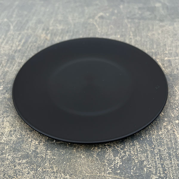 PlacticPlate 135 Maceta プラ鉢 PlasticPot の受け皿マセタ：プラスチックプレート 135（外径13.6cm）「Maceta」PlasticPotは、植物を美しく引き立てるプラスチック製の鉢で、愛用者の間で「...