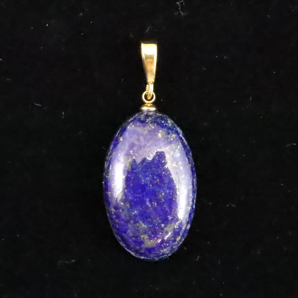 商品説明 商品名 ラピスラズリ 25mmオーバル ペンダントトップ 7.1g　(ID:73400) サイズ(mm) 16 X 25(36) X 8 重量 7.1g 産地 アフガニスタン 金属部分の材質 ステンレス（ゴールドカラー） コメント...