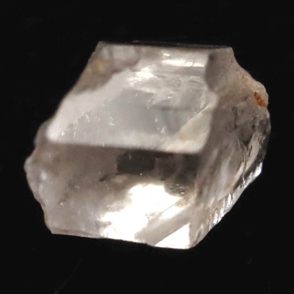 商品説明 商品名 ミャンマー モゴク産 フェナカイト 結晶原石 0.99ct　(ID:45753) サイズ(mm) 5.0 X 5.0 X 4.6 重量 0.99ct 産地 ミャンマー モゴク(モゴック）産 金属部分の材質 -- コメント ...