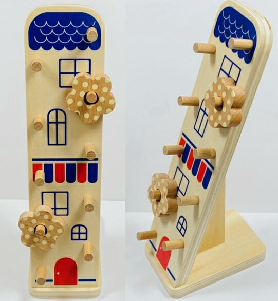 かわいい木のお家から、お花がコロコロ上から下へ落ちていく玩具 パーツが落ちるときに、『カタカタ』と音がします。 繰り返し遊びは記憶力の土台をきずき、木のおもちゃは温もりと優しさが感じられます 　 ◆素材：木 ◆カラー：OW ◆原産国：中国 ...