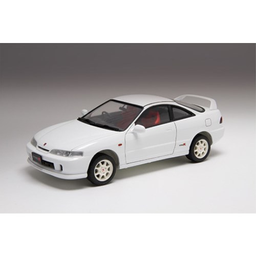 商品種別ホビー 発売日2023/06/01ご注文前に、必ずお届け日詳細等をご確認下さい。関連ジャンルプラモデルスケール車乗り物商品概要レースシーンで培ったテクノロジーを市販車の世界にフィードバックさせて開発したスポーツカーです。□キットは3...