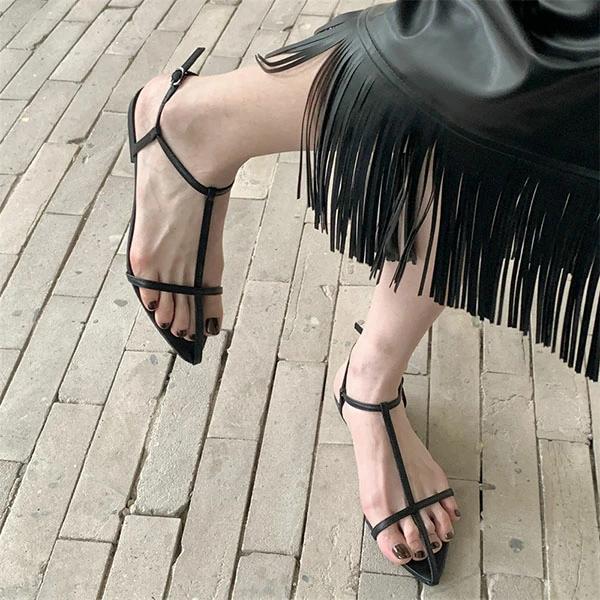 ■商品名：サンダル■素材 ：PU、ゴムなど■サイズ(cm) 22.5cm（35）/23cm（36）/23.5cm（37）/24cm（38）/24.5cm（39）/25cm（40）■カラー ：ブラック、レッド 、シルバー、ホワイト■生産国：中...