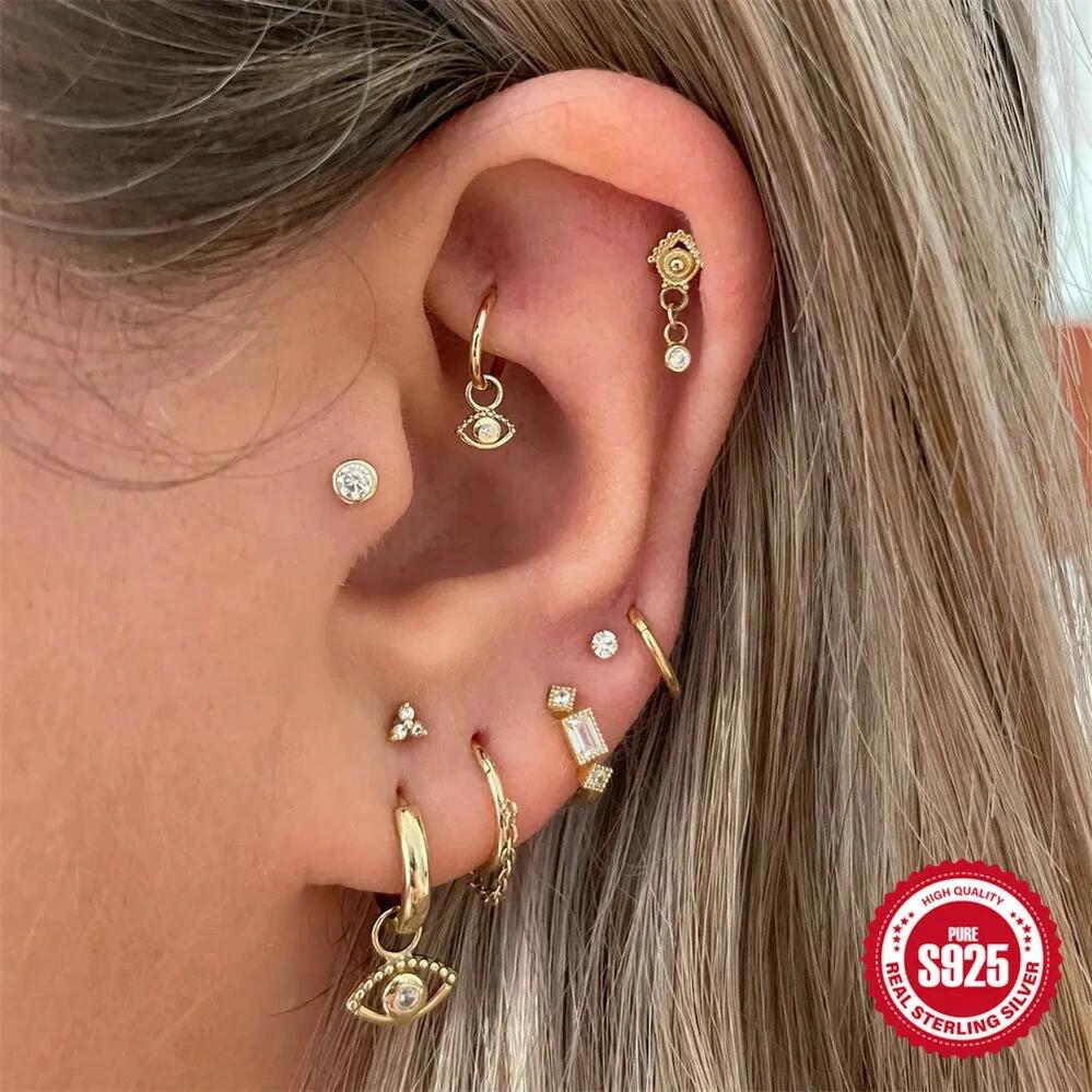 本商品は海外からの発送となり到着までに2週間程度を頂戴します。予めご了承くださいませ。商品名1個 ゴールド S925 スターリング シルバー 馬 ウマ うま ホース 動物 アニマル 目 アイズ タッセル ダイヤモンド ピアス スタッド レデ...