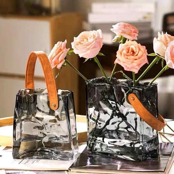 ・素材: ガラス・表面加工: 研磨・スタイル: 現代シンプル・工?: 純手工・サイズ: 小号烟灰, 中号烟灰, 小号琥珀色, 中号琥珀, 大号烟灰, 大号琥珀・用途: プロモーションギフト・ギフト: ビジネスギフト・素材: ガラス・表面加工...