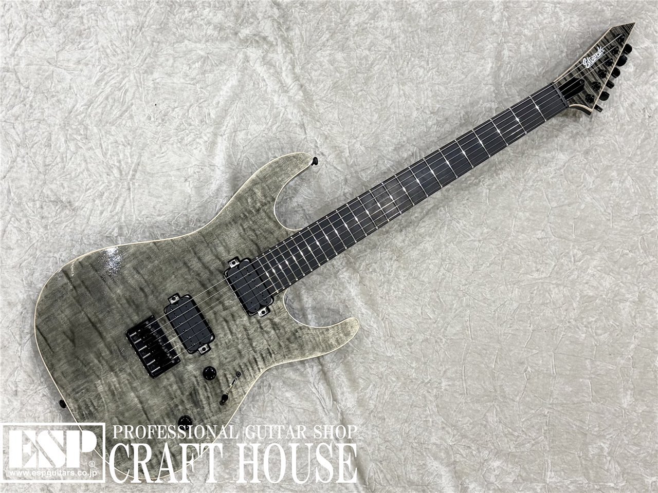 ESP M-IIを基に現代的なスペックを落とし込んだ「E-M-II CTM」。 1980年代後半に誕生したMIRAGEの系統に連なるM-IIは、ESPの代表する機種の一つであり多くのギタリストに愛用され、今なお根強い人気を持っています。この...