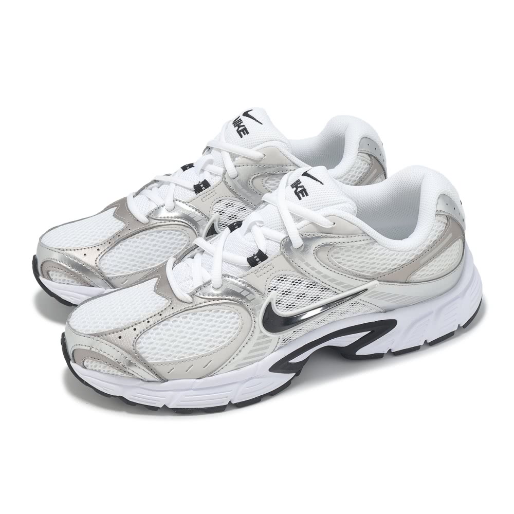 商品説明 NIKE V5 RNR ナイキ メンズランニングシューズ カラー サイズ詳細 ●サイズ感は若干小さめですので、普段お履きのサイズより0.5cm大きいサイズを選ばれると良いかと思います。 ●普段履かれているサイズですと最初はきつく感...