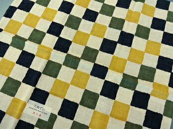 素材 綿100％ サイズ 約34×90cm 注意 商品画像は実際のものと多少色味が異なる場合があります。 予めご了承くださいませ。 てぬぐいの上下の「端」は昔ながらの「切りっぱなし」となっております。 使い始めはほつれてきますが、ほつれてき...