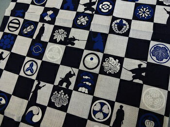 素材 綿100％ サイズ 約34×90cm 注意 商品画像は実際のものと多少色味が異なる場合があります。 予めご了承くださいませ。 てぬぐいの上下の「端」は昔ながらの「切りっぱなし」となっております。 使い始めはほつれてきますが、ほつれてき...