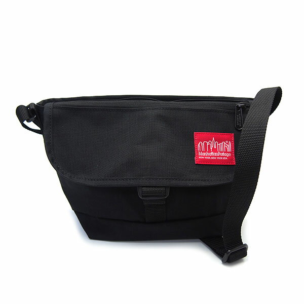 ManhattanPortage/マンハッタンポーテージ/ 商品情報 【素材】表地：1000D CORDURA® Classic Fabric 【カラー】ブラック 【サイズ】 幅約29cm(上部)×18cm(下部)×高さ約18cm×マチ約1...