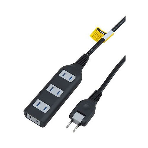 ●プラグはホコリや湿気によって発生するトラッキング火災を予防する絶縁カバー付きです。●ホコリの進入を防止する安全シャッター付きです。●180°動くスイングプラグで狭い場所にも配線が可能です。カラー黒コード長(m)5定格入力125V 15A ...