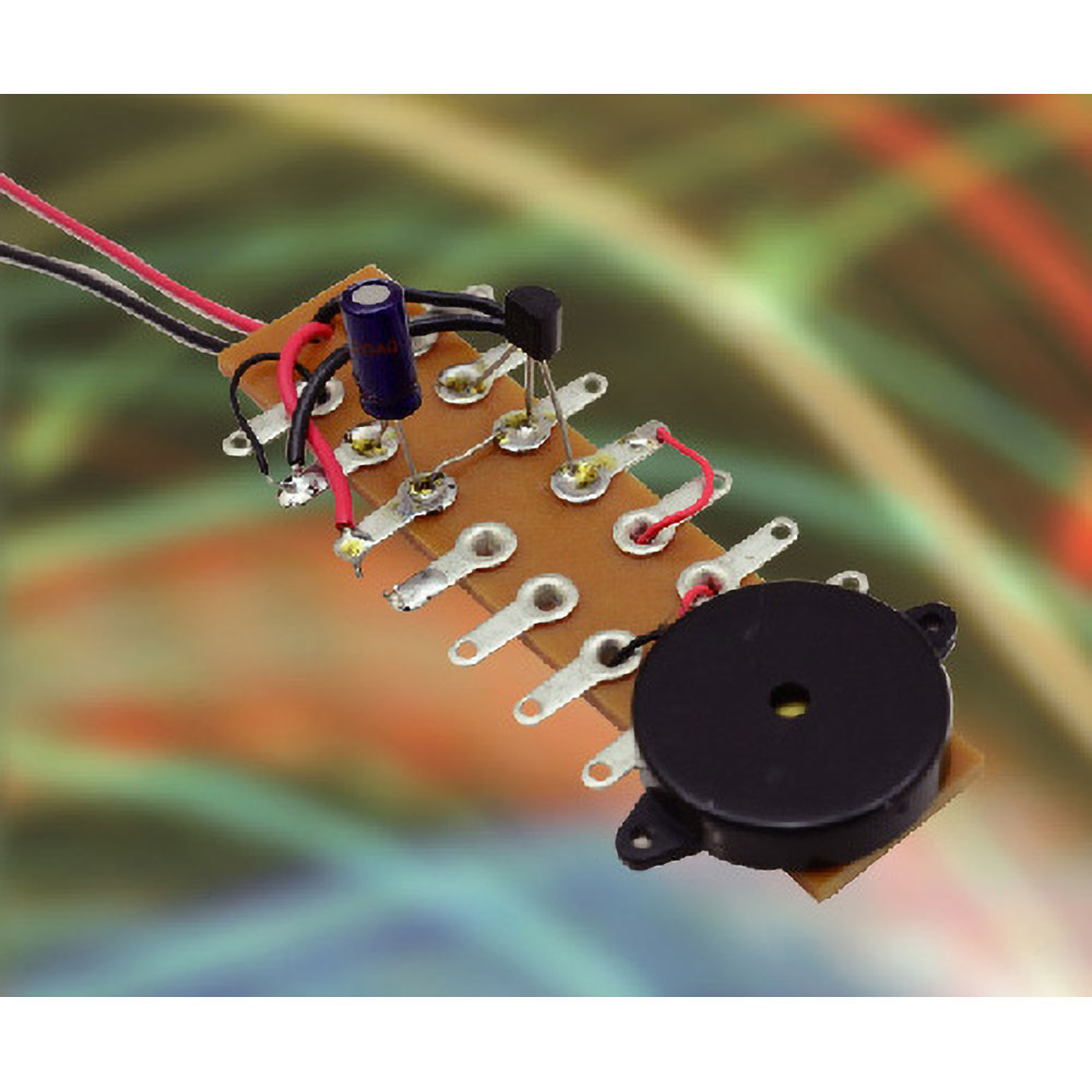 ■耐電圧：AC500V(1分間)■絶縁抵抗：DC100V 100MΩ以上■主絶縁材：フェノール積層板(UL94HB)■端子金具：黄銅スズメッキ■極数8Pメーカー取寄品