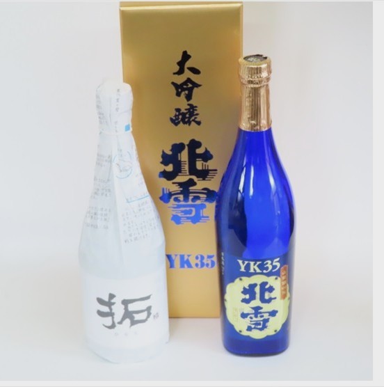 返礼品の内容について 返礼品名 フルーティな香　北雪大吟醸YK35+人気の金鶴拓　720ml×2本 返礼品について 佐渡市で作られた厳選のお品をお楽しみください。・北雪大吟醸YK35:酒造好適米の山田錦を35%まで磨き上げ、長期低温醗酵で生...