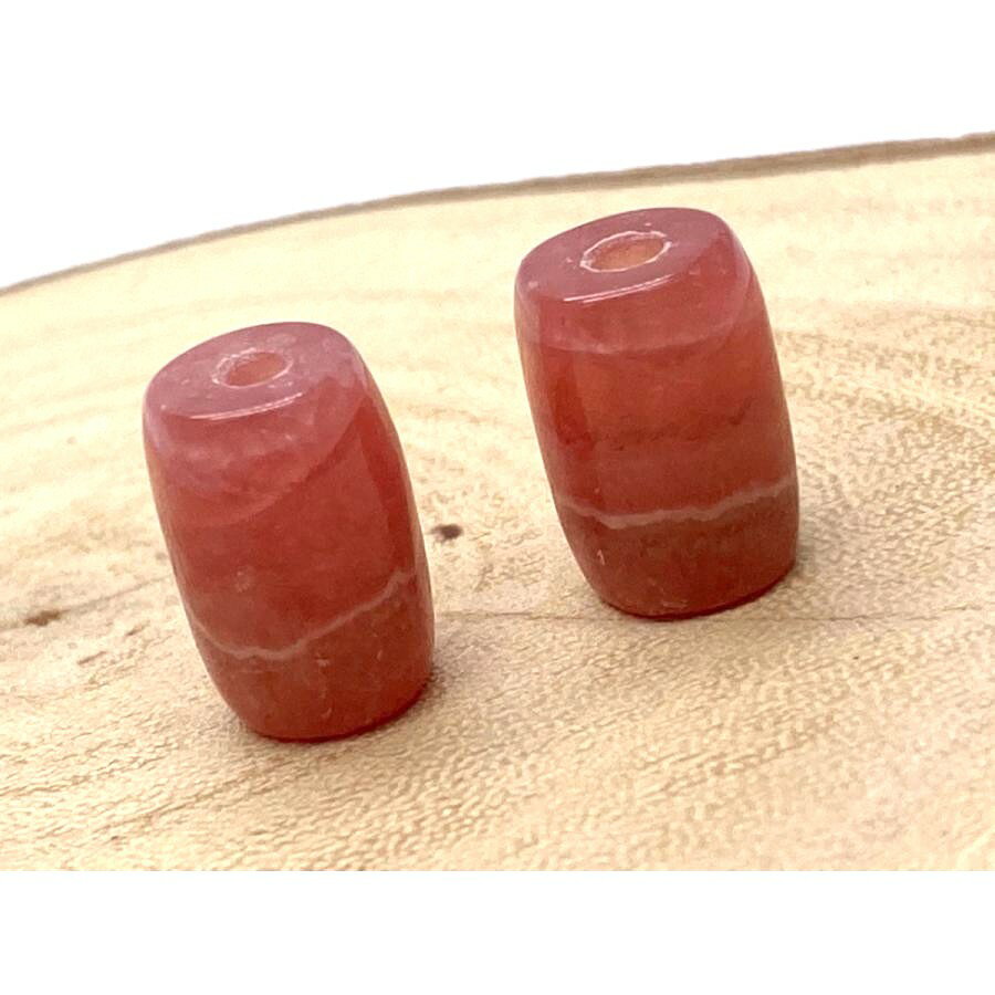 ご覧いただきありがとうございます。部分的に透け感を感じる高品質なインカローズです。（商品説明）インカローズ　チューブ　約12.5×8.5×8.5ミリ　2個1セット通し穴　1mm＊商品は他店舗でも共通の在庫となっております、ご注文のタイミング...