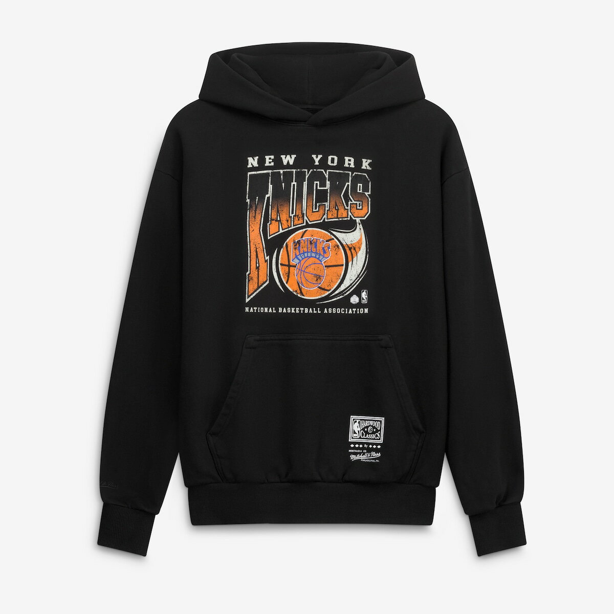 This New York Knicks Ball Out Hoodie from Mitchell & Ness is the perfect grab-and-go layer when it's time to represent y...