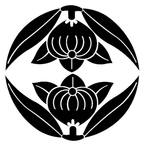 商品詳細 家紋名 上下向い橘 商品番号 K155-20 詳細情報 サイズ（模様部分）：横幅19.7cm　高さ20cm カラー：黒・白・ゴールド・シルバーからお選びください。 素材：塩ビシート（裏面糊付） 耐久性：屋外5～7年 表面には転写シ...